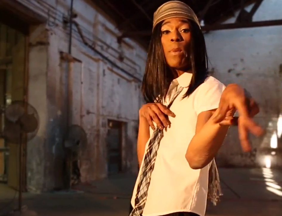 Oy Vey, Y-Love is Gay – Heeb